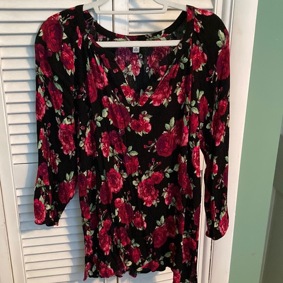 The Pioneer Woman | Tops | Pioneer Woman Blouse | Poshmark